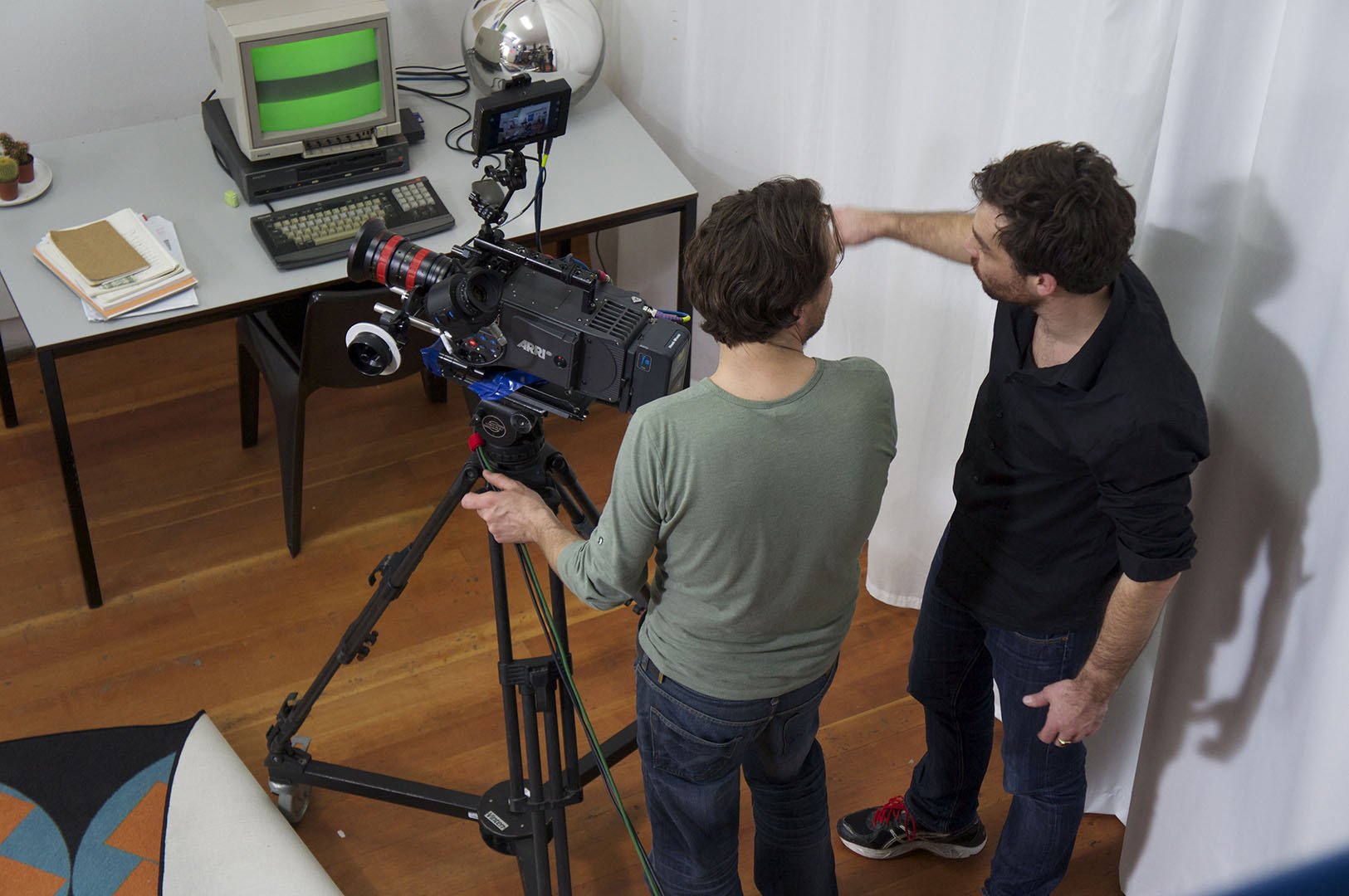 Moniker – Do Not Touch